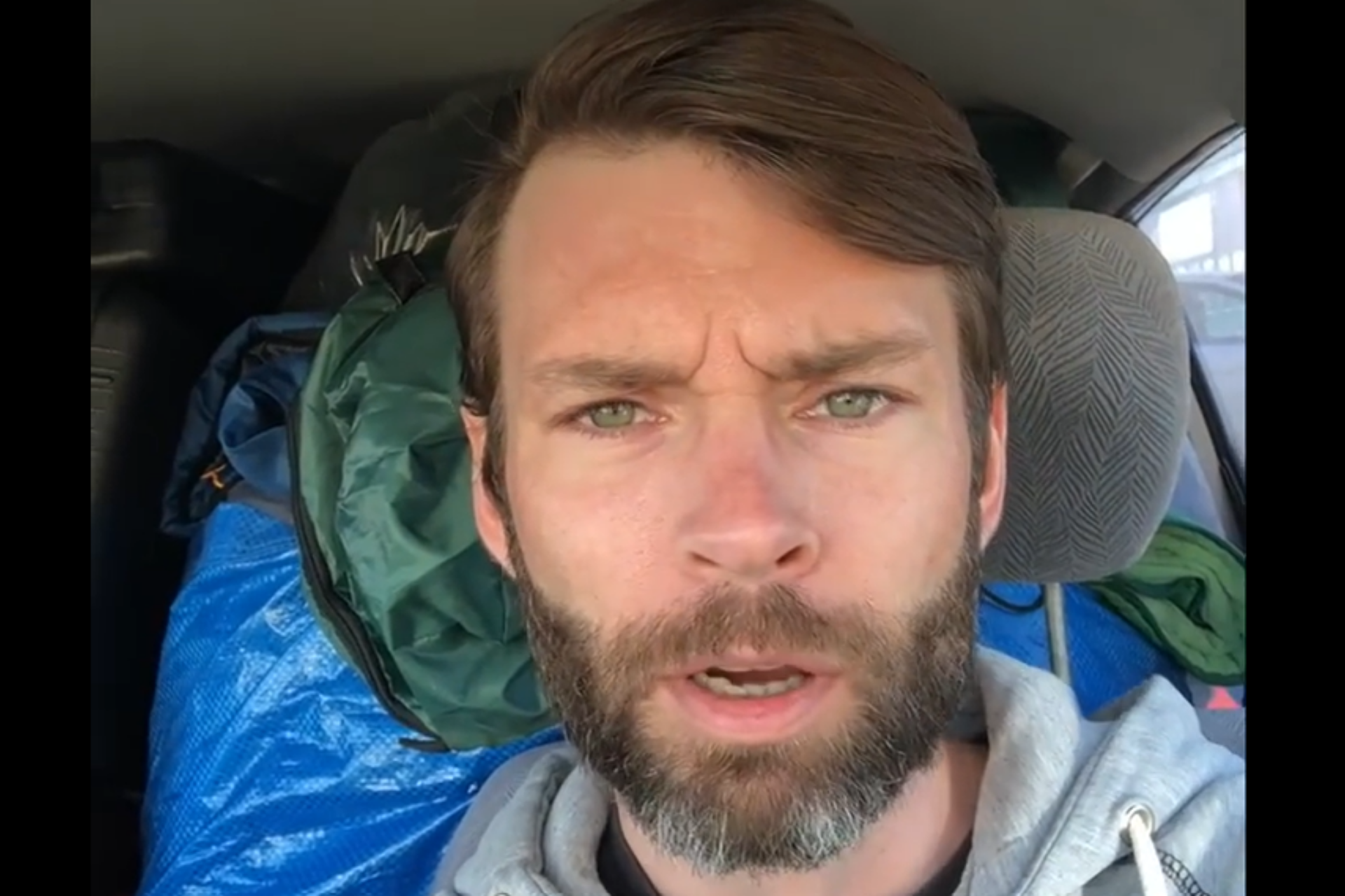 Venstre-politiker smed alt og kørte til Ukraines grænse for at hjælpe ...